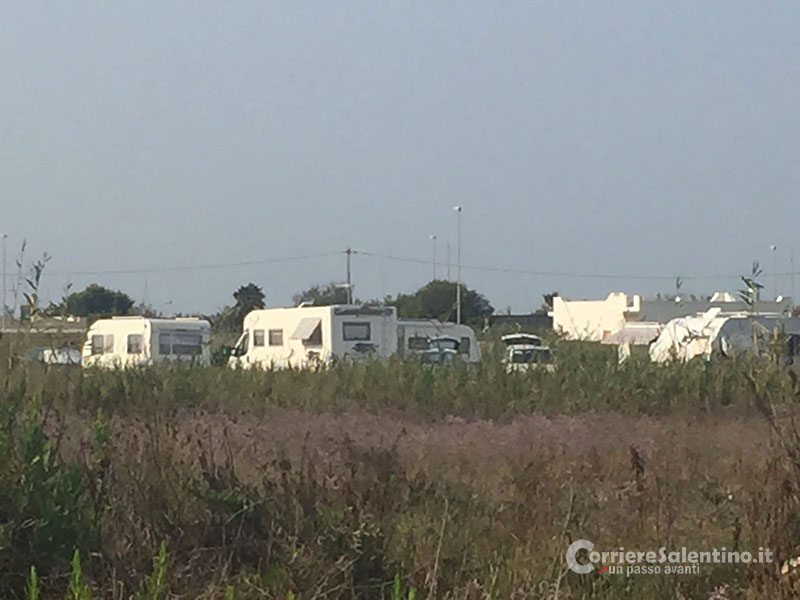 Spiaggiabella, spunta l'accampamento rom - Corriere Salentino Lecce