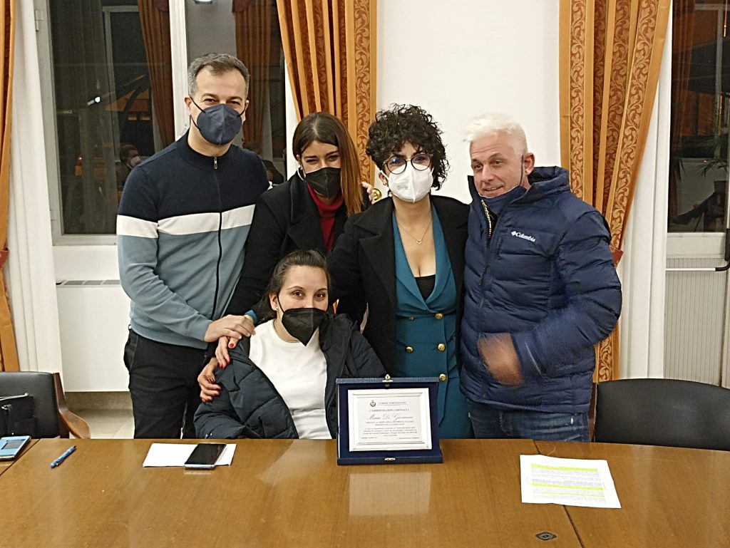 Impegnata ogni giorno nel sociale Maria De Giovanni ottiene un nuovo ...