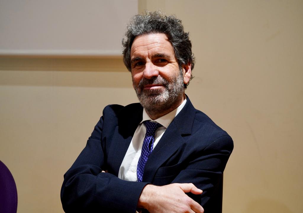 Salvemini in piazza per difendere Decaro: “La città è stata offesa ...
