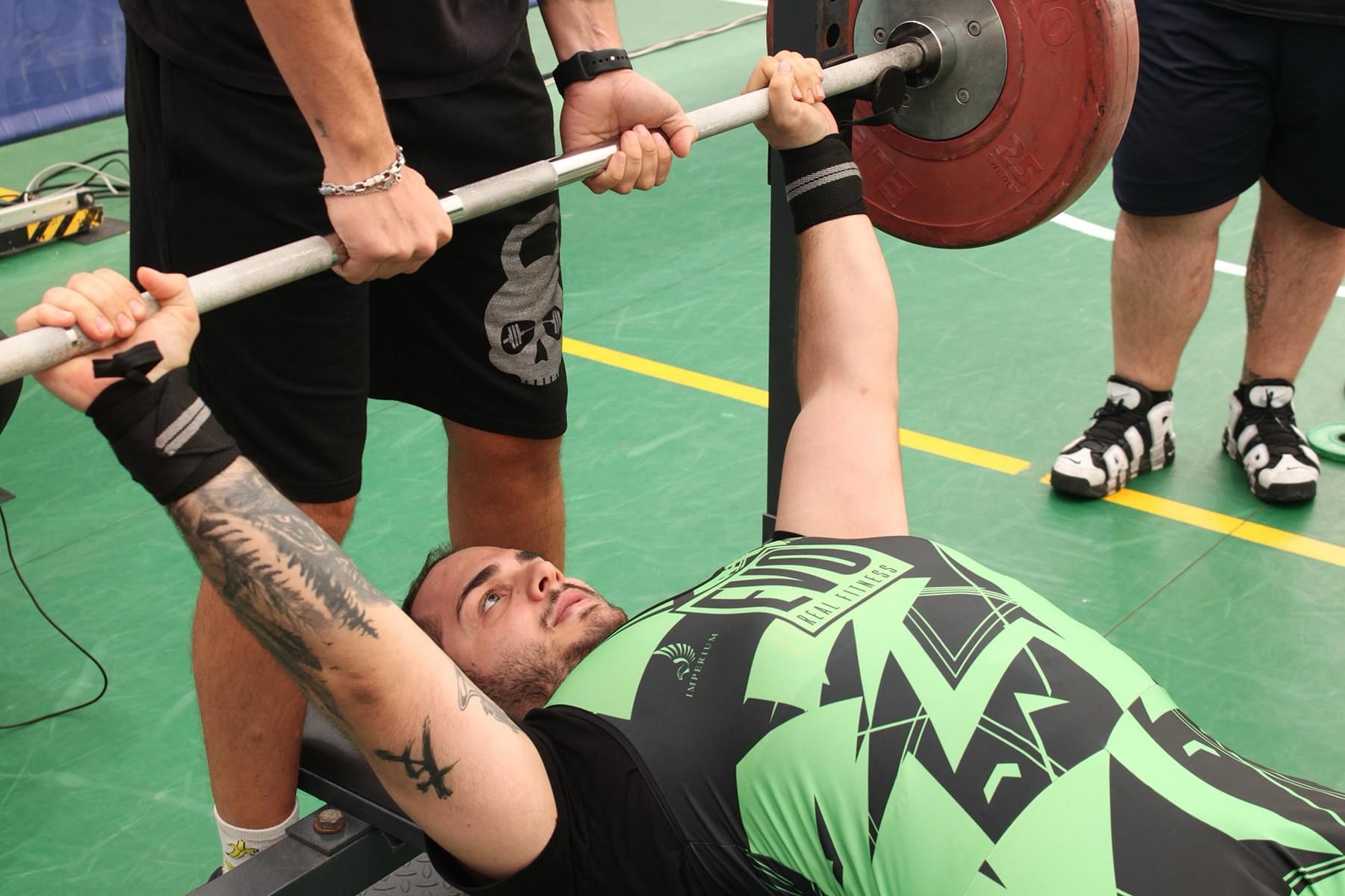 Un powerlifter salentino pronto a brillare ai campionati italiani di ...
