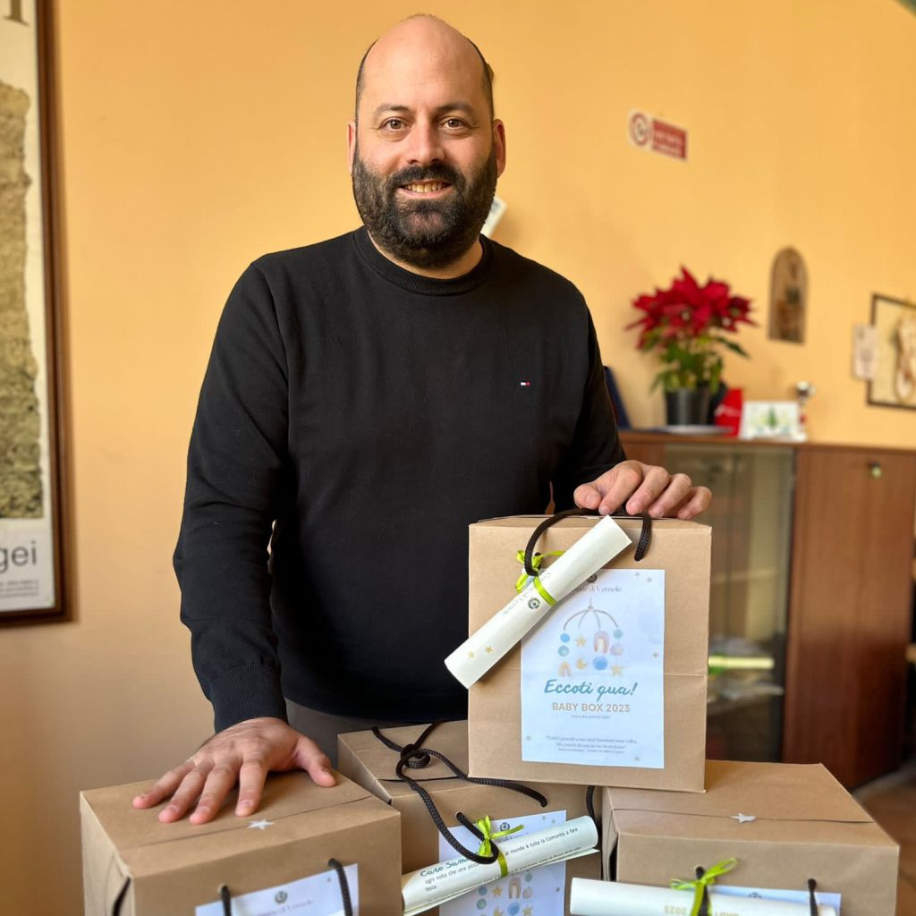 “Eccoti qua! Baby Box 2023”. Il regalo dell’amministrazione di Vernole ...