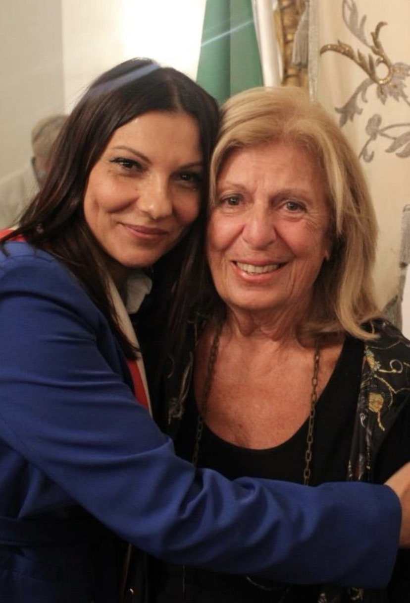 Mariolina Pizzuto, sindaco di Monteroni su Adriana Poli Bortone, per me ...