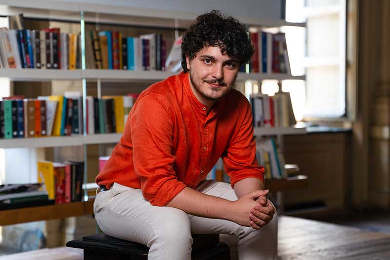 Paroleluoghi, a Guagnano il finalista del Premio Calvino Antonio ...