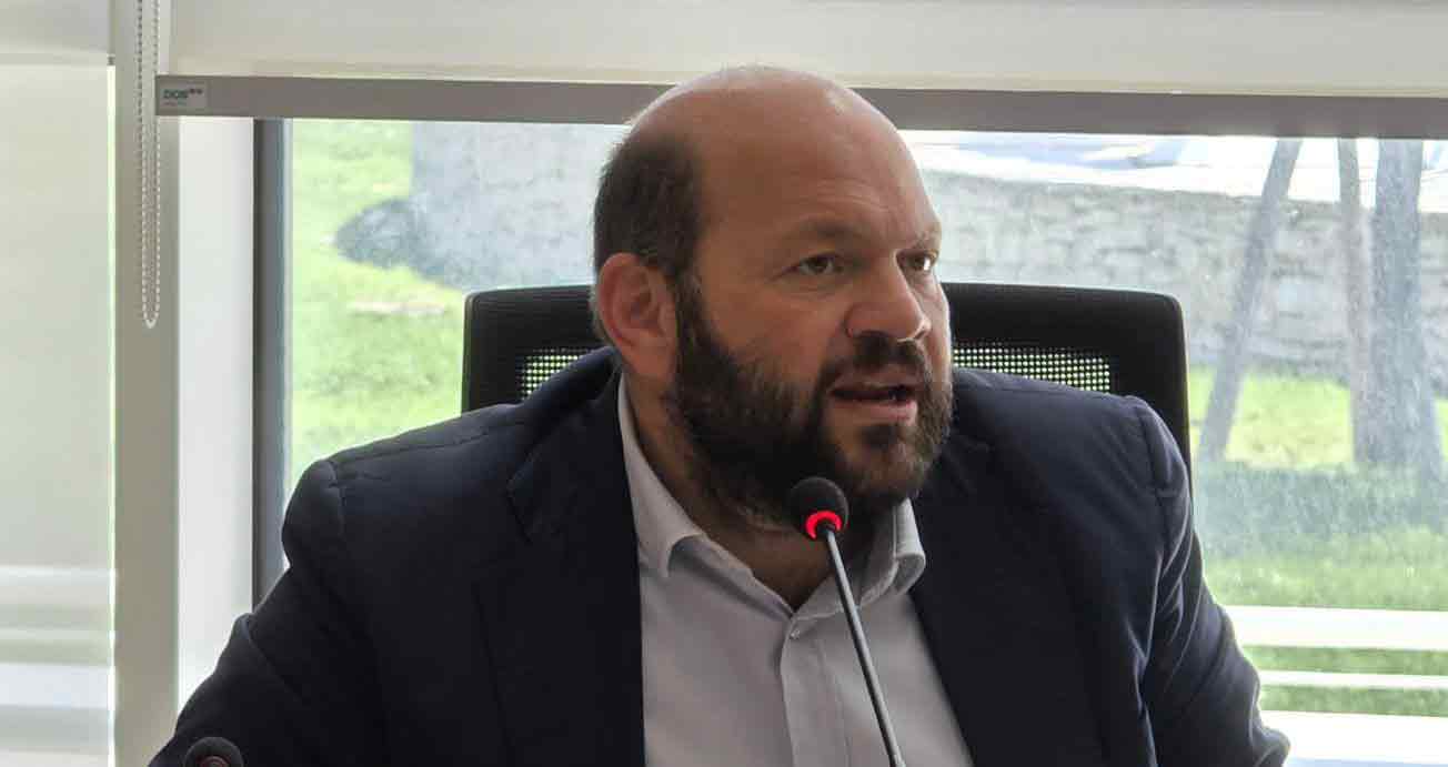 Servitù militari e nomina comitato, Minerva e De Santis: "Nessuna base ...